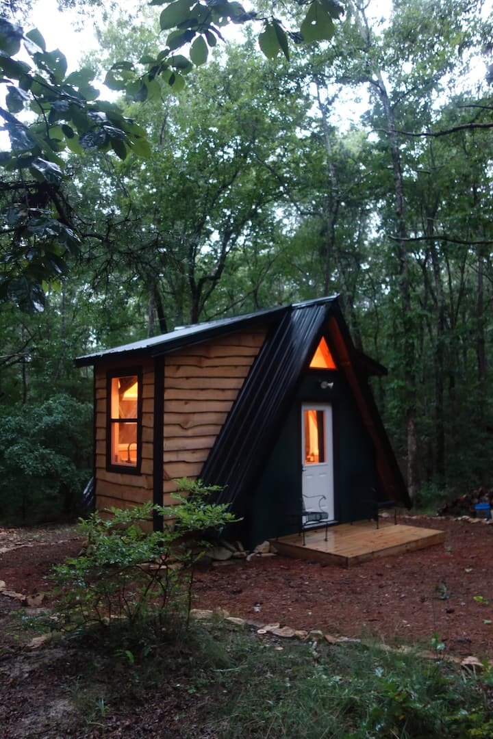 Secluded A-frame Nestled On 30-acres Of Woodland - Mentone, AL