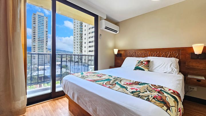 Bmb 804 Modern Waikīkī 1 Bedroom,  2mins To Beach - Honolulu