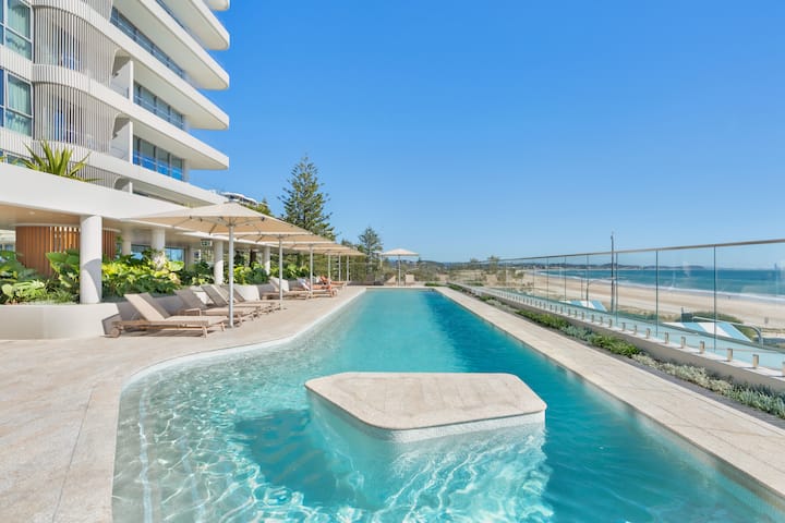 Kirra Point Hotel, Miles Residences, Sub Penthouse - Coolangatta