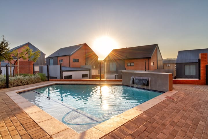 #Alimamaspaces: The Manson’s Cascades Villa - Midrand