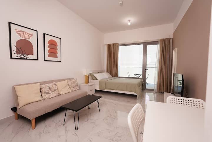 Stunning Studio In Masdar City! - Aéroport d'Abou Dabi (AUH)