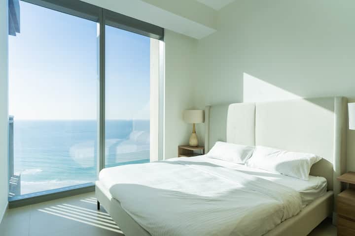 52 42 Emaar - Full Sea View - United Arab Emirates