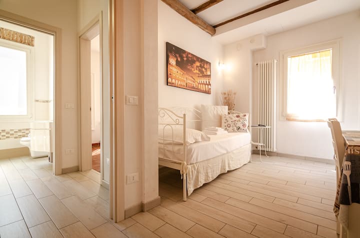 La Petroniana Home - Bologna
