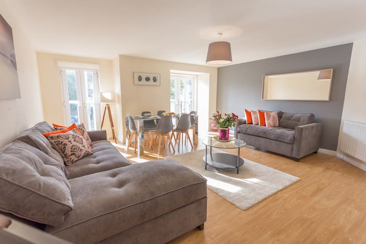 Comfortable 2 Bed Apartment Near Oxford Parkway - Oxford