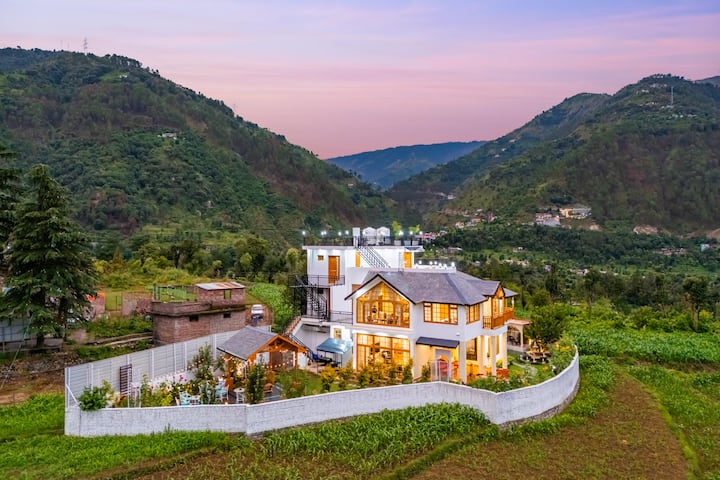 The Oakridge | 4bhk Mountain View Villa, Chamba - Chamba