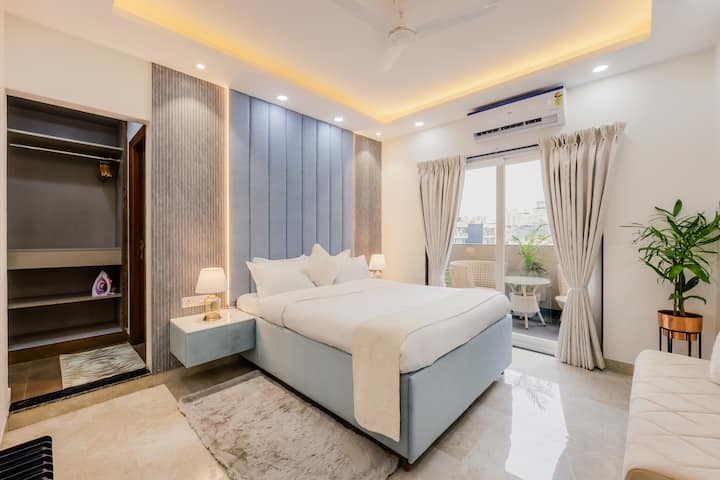 Kyomi Service Apartments- 1bhk - New Delhi
