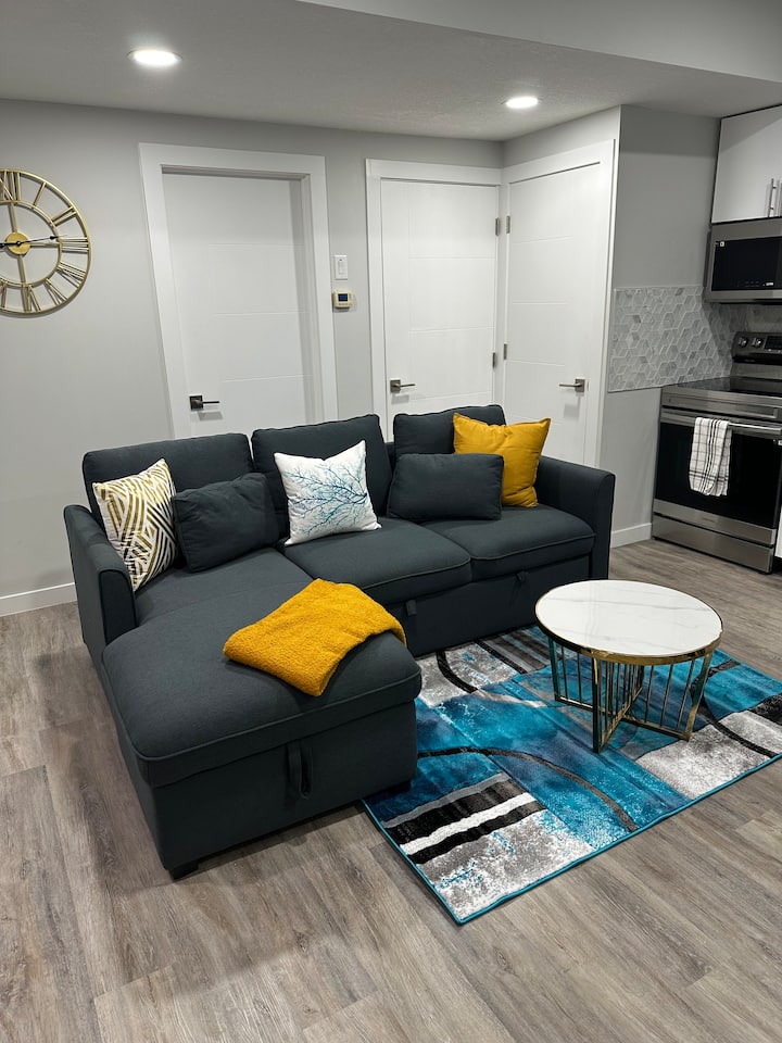 2bedroom Basement Suite Near West Edmonton Mall - Edmonton