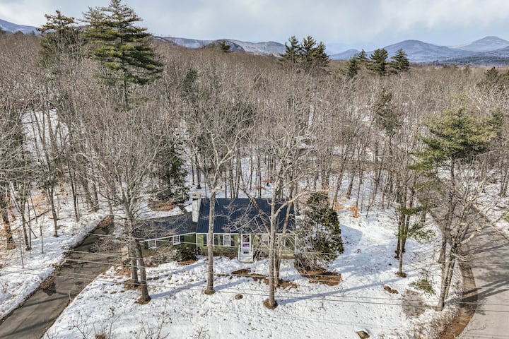 North Conway Retreat Near Saco River W/ Fire Pit - Conway, NH
