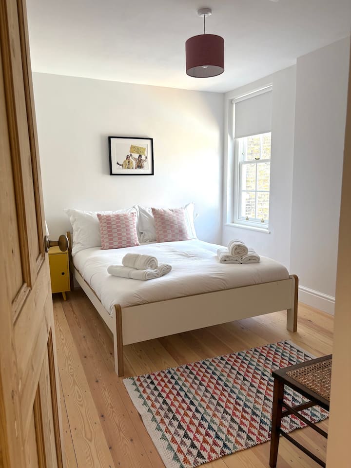 The Georgian Cottage - Margate