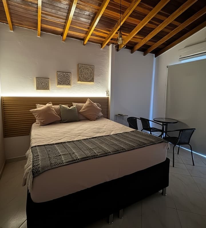 En Laureles/ideal Para Grupos/terraza/aire Acondi… - Medellín