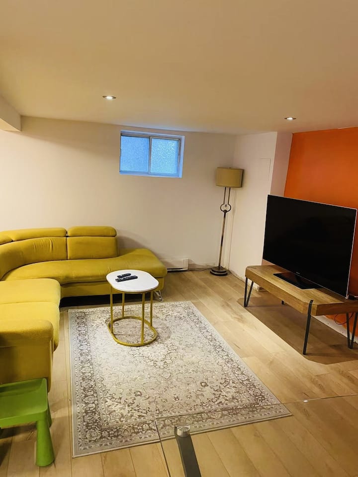 1154b 5bedroom Nice House Longueuil Free Parking - Montreal