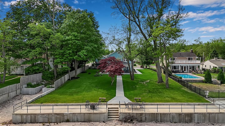 Buffalo Beach House - Angola on the Lake, NY