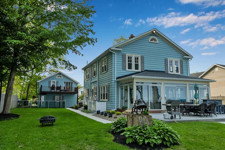 Buffalo Beach House - Angola on the Lake, NY