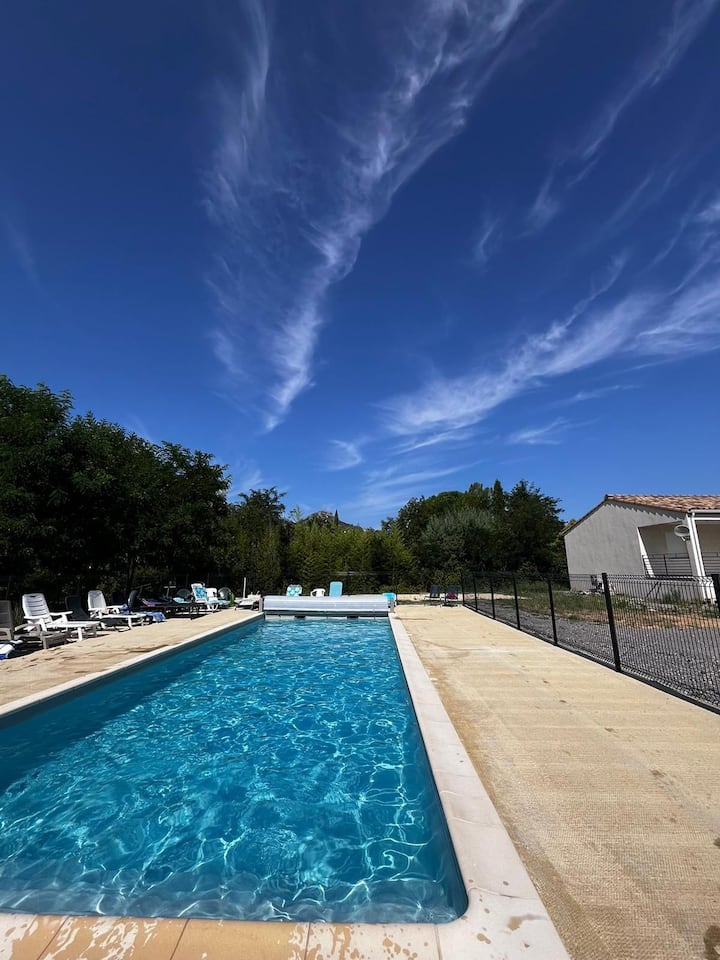 Maison Climatisée, Piscine Et Terrasse Couverte - Vallon-Pont-d'Arc