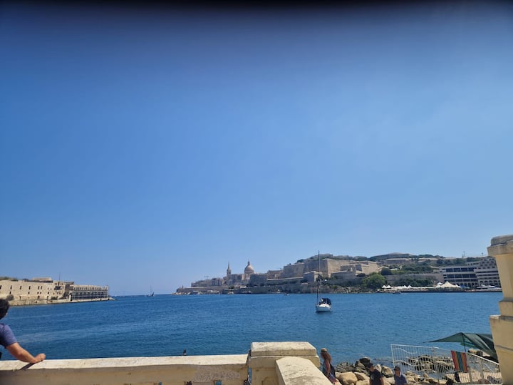Marina Modern Seaside Home -10 Minutes To Valletta - Malta