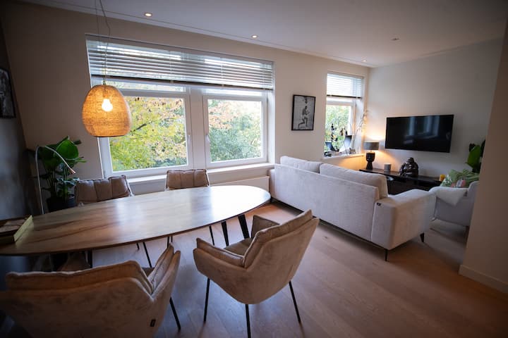 Royal Canal View Apartment - Amsterdam