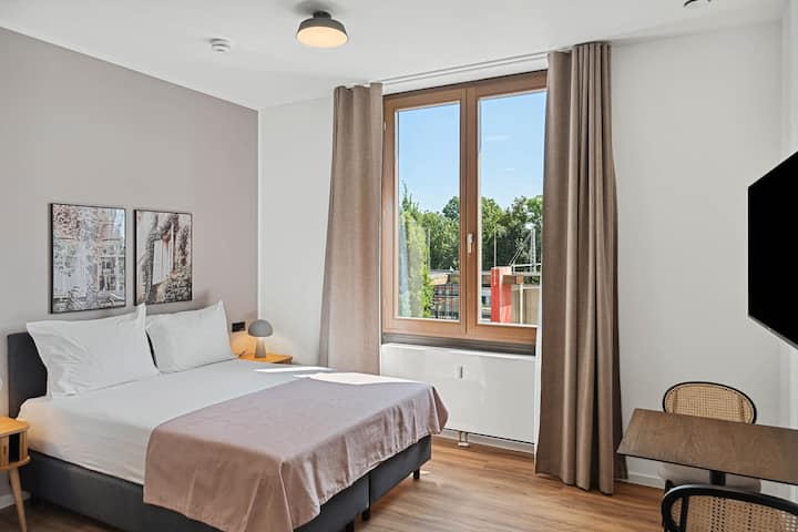 Limehome Memmingen Maximilianstraße | Suite Lt - Memmingen