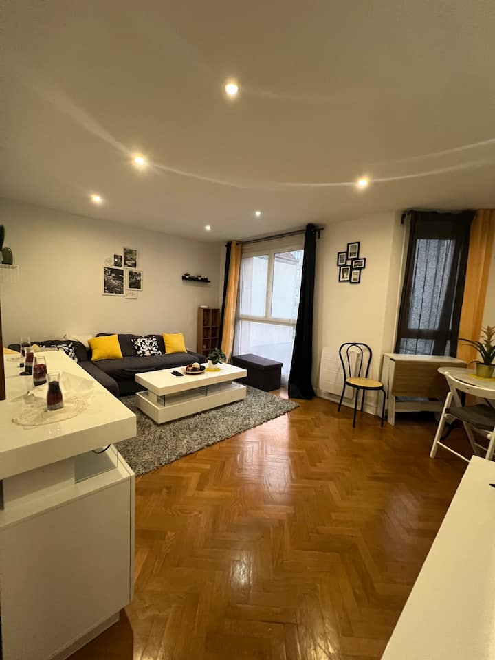 Logement Entier : Appartement - Asnières Sur Seine - Neuilly-sur-Seine