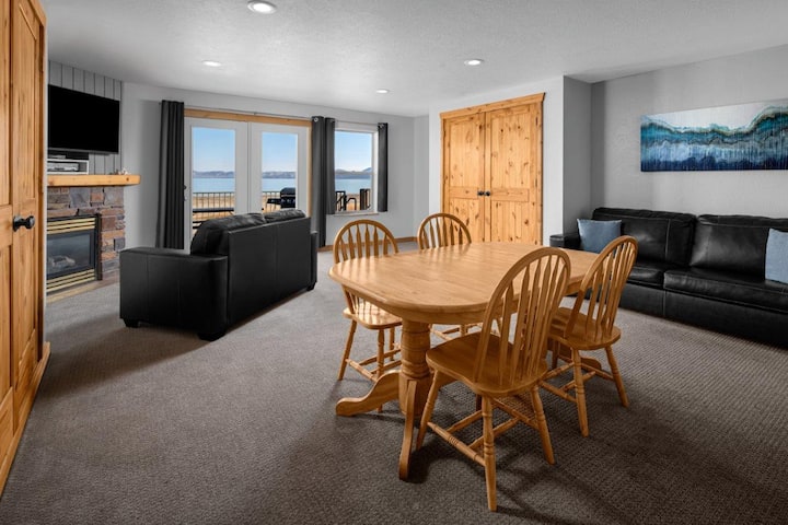 Hotel Room In Garden City - Garden, UT