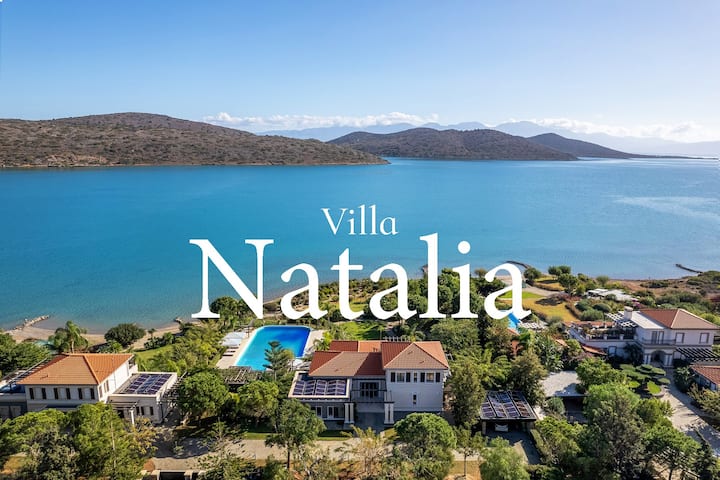 Уникальная вилла с собственным пляжем в Элунде - Elounda