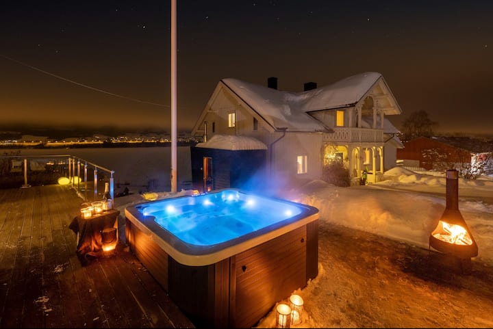 Hus Med Badstue, Jacuzzi Og Fantastisk Utsikt - Moelv