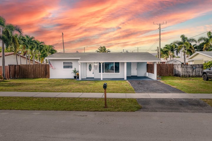 Elegant 3/2 Near South Fl Beach - Pompano Beach, FL