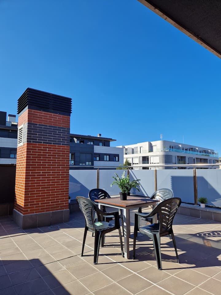 Nuevo Dúplex Con Terraza Cerca De Playa Y Metro - Górliz