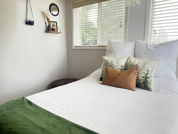 Spruce Suites - Eugene, OR