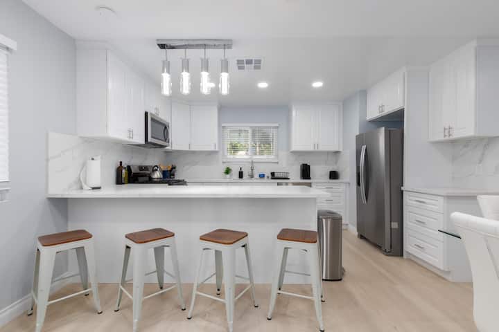 4brm Affordable Home! Big Backyard,grill,games - San Diego, CA