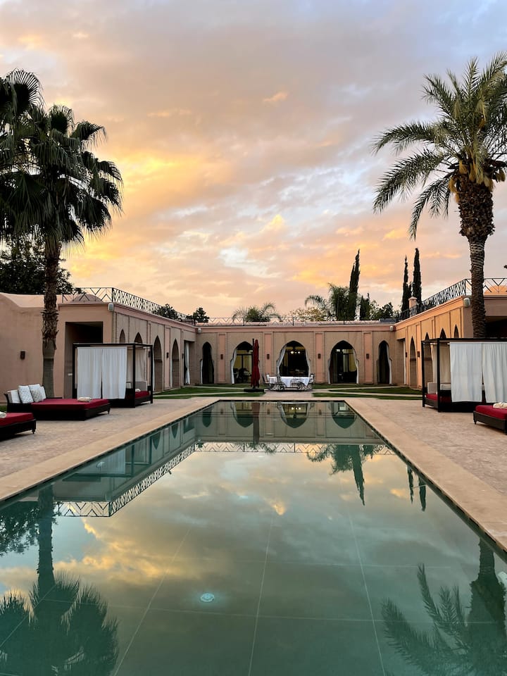 Private Estate · 11 Suites · 2 Pools · Padel - Marrakech