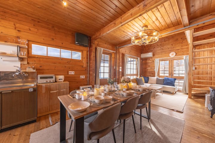 【最大12名】スキー場近くの暖炉付きまるまる貸切一棟シャレー4号棟 - Myoko