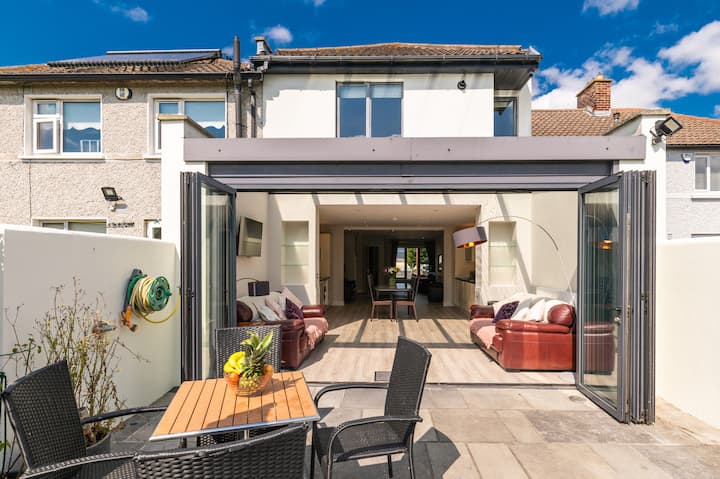 Bright 3br Home W/ Open Living & Garden - Dublin 7 - Dublin