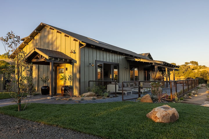 The Yellow Door Sy - Los Olivos, CA