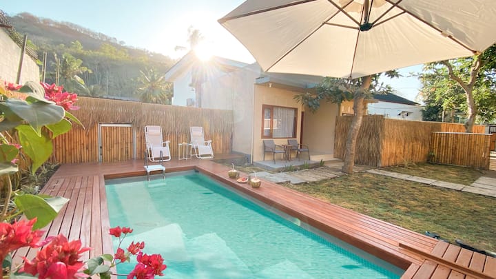 Private Tiny Home With Blissful Garden And Pool - Kecamatan Pujut