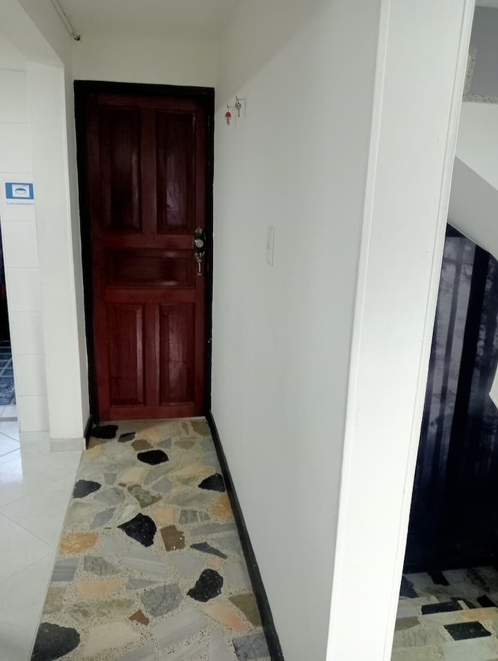 Habitación 203 Cama Semi Doble Con Cama Nido 4 Per - Zipaquirá