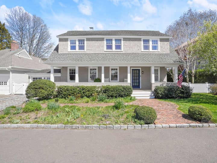 Nicki Beach Ct - Norwalk, CT