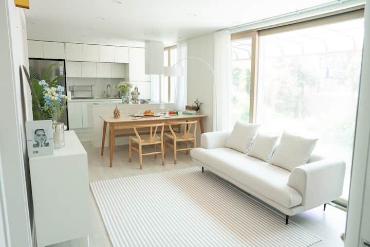 [New] 합법숙소/ 광안역3분 /짐보관가능 /벡스코 /해운대 - Busan