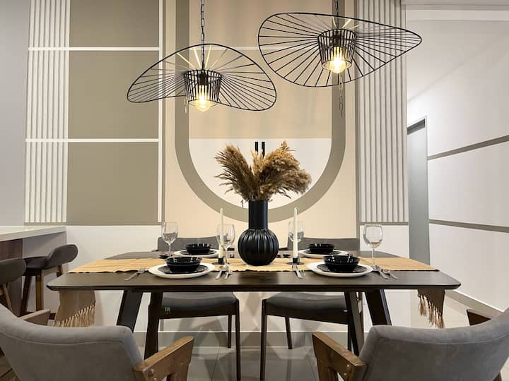 M Vertica By Xuites/7pax/free Netflix/15 Mins Trx - Kuala Lumpur