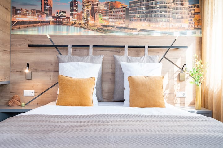 Bed & Breakfast + Spa - Düsseldorf