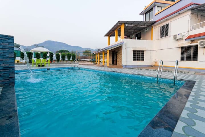 7 Pearls Villa - Private Pool |Karjat By Homeyhuts - Karjat