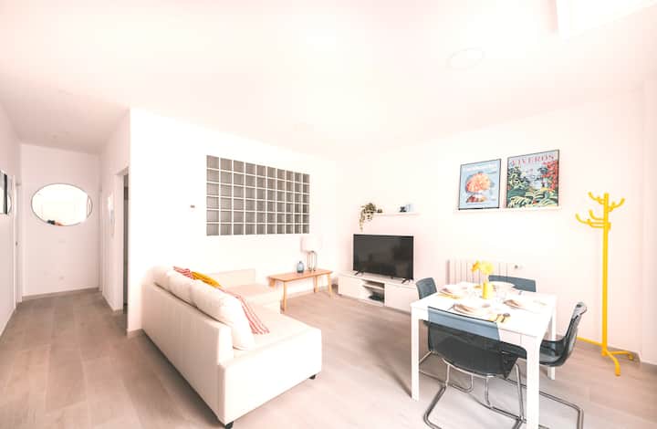 Amplio Apartamento Nuevo De Temporada En Madrid - Getafe