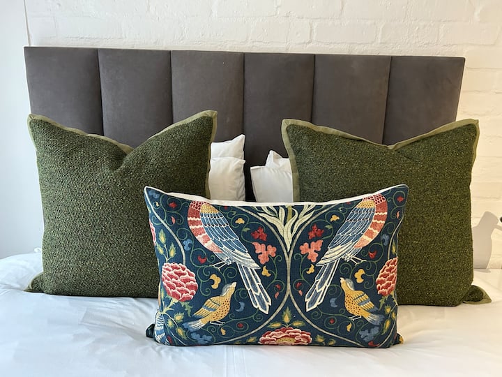 Chic Studio Apartment In Greenpoint, Cape Town - Cape Town