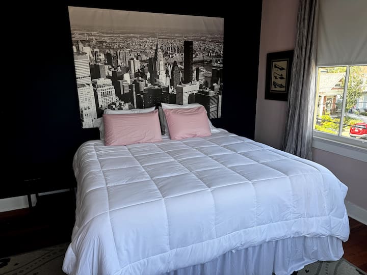 Private 3 Bedroom - Steps From Ferry To French Qtr - Gretna, LA
