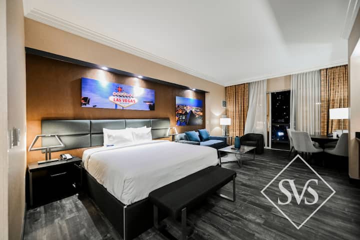D30o3 Mgm Studio | Sphere Strip View | Ph Floor - Las Vegas, NV