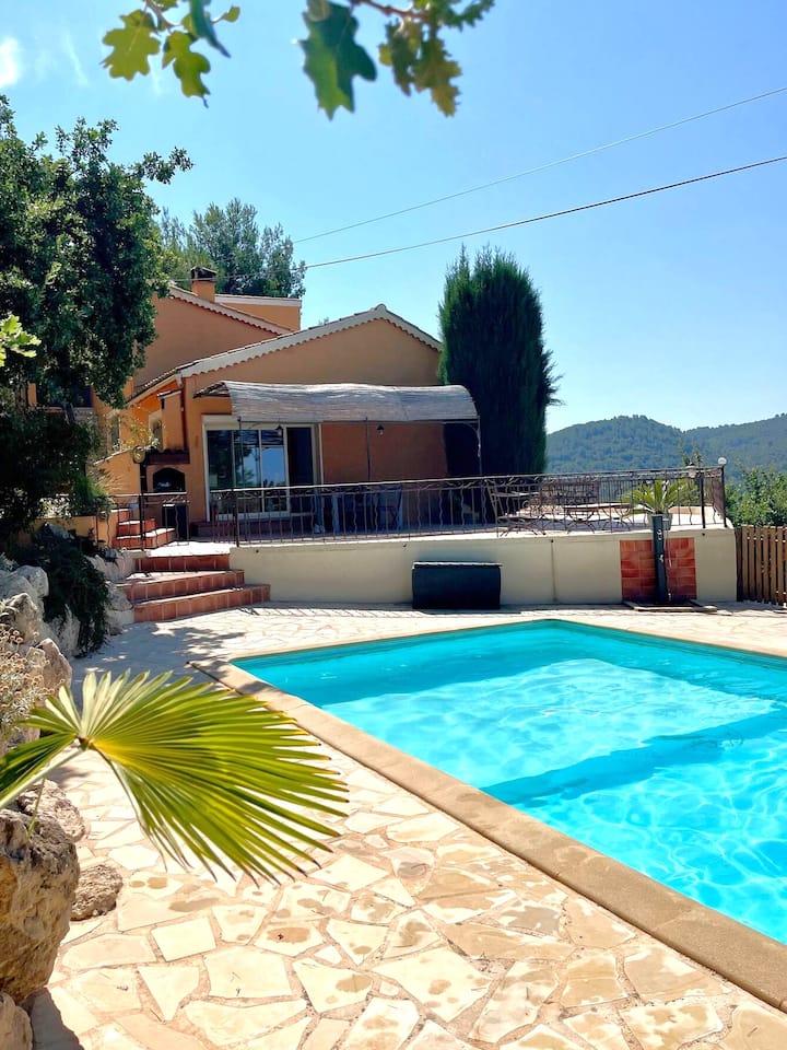 Superbe Villa Au Calme, Piscine, Vue Incroyable ! - Aix-en-Provence