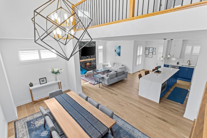 Spacious 4 Bedroom Home | Office | Parking | W&d - Ottawa