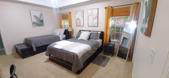 Master Bedroom In Aiken - Aiken, SC