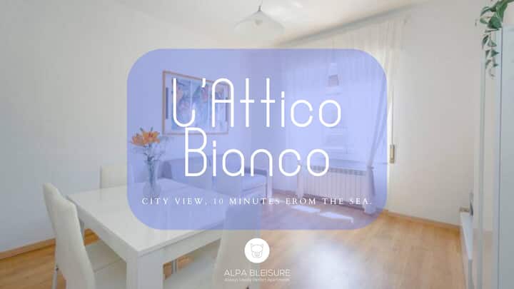 L'attico Bianco: City View, 10 M A Piedi Dal Mare. - Savona