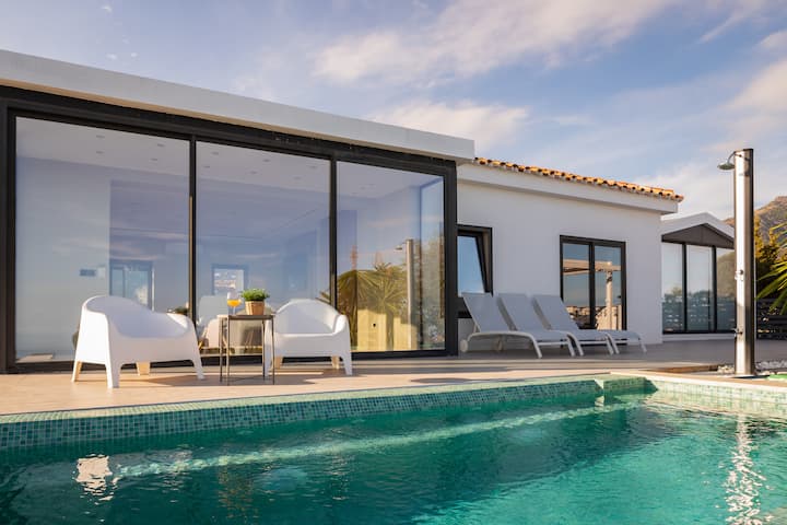 Panoramic "Villa Amistad" In Fuengirola/ Malaga - Fuengirola