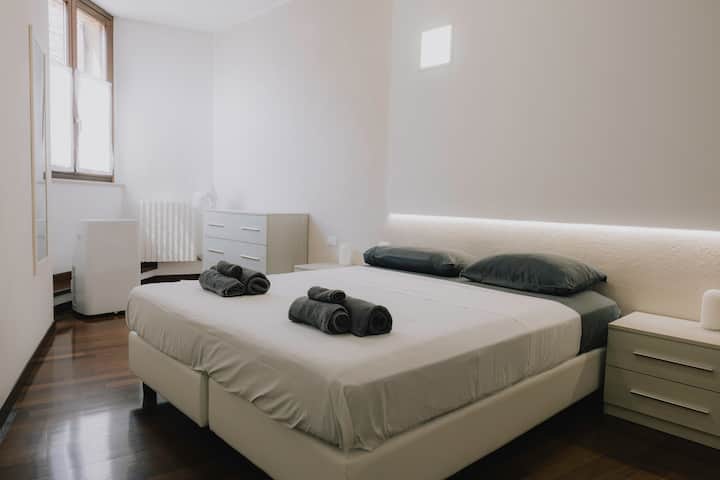 Cavour Apartment Deluxe - Verona